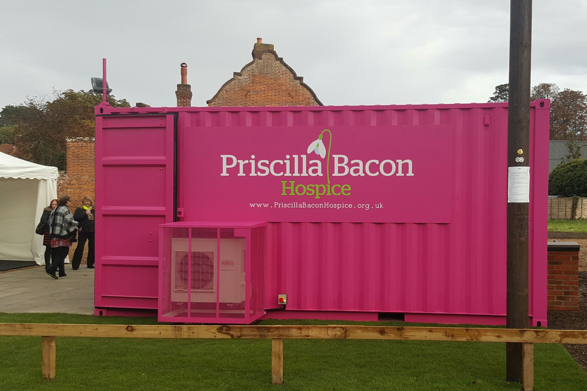 Temporary & Modular Buildings for Cafes, Shops & Bars - Portable Space