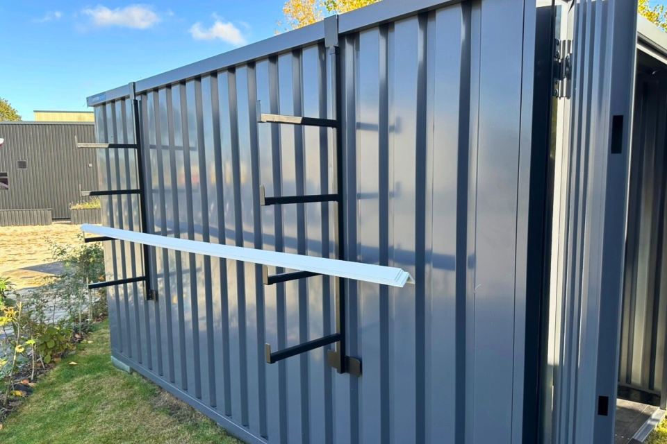 External Flat Shelving Brackets - Portable Space